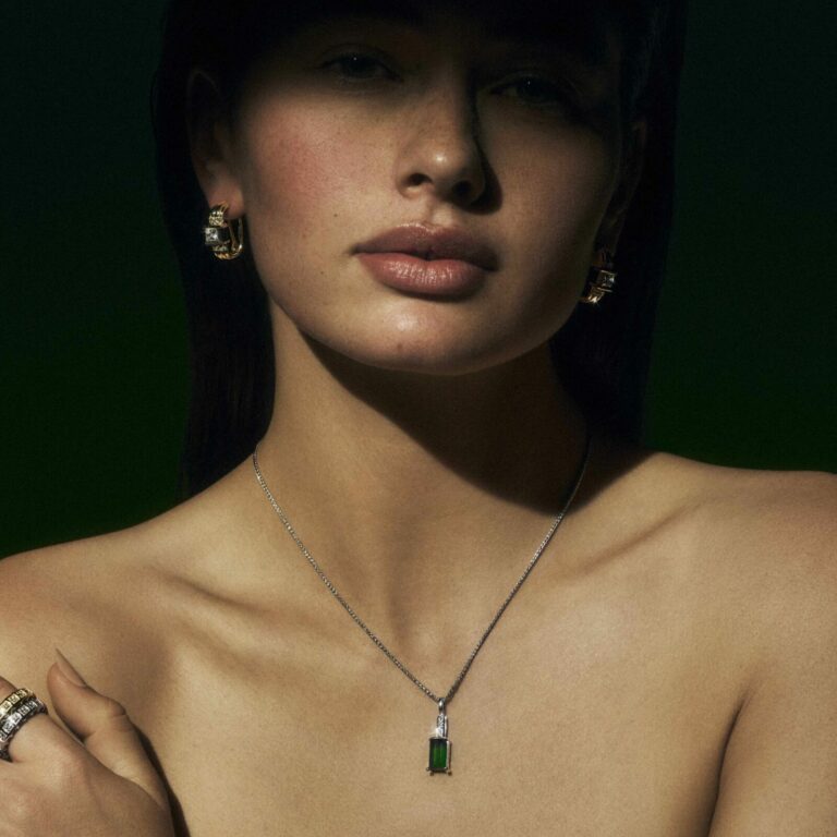 The Piccolo Baguette Pendant - Alice Herald Diamond Couture